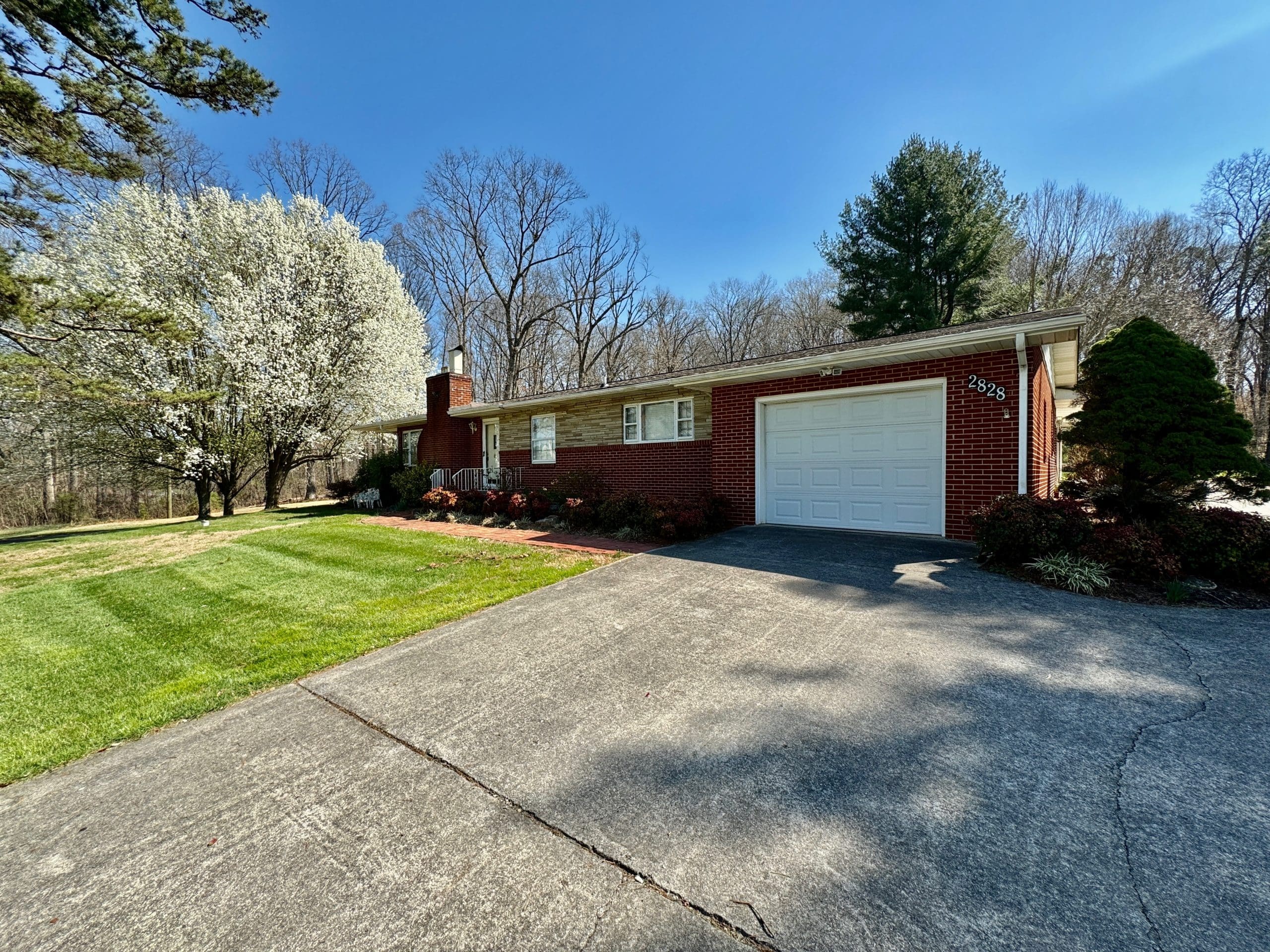 2828 VALLEY HOME ROAD, WHITE PINE, TN 37890 | EstateSales.org